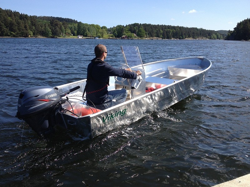 Viking 440 M/Styrekonsoll - Markedsledende Aluminiumsbåt - Maxhobby.no